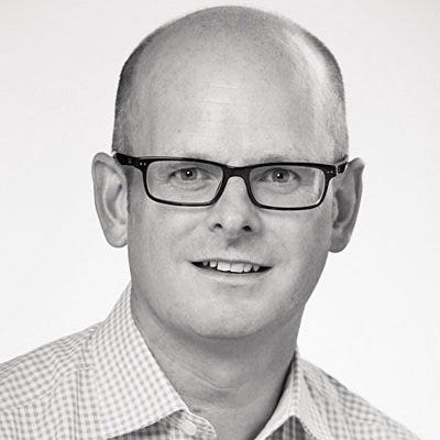 Ian Moore – Medium