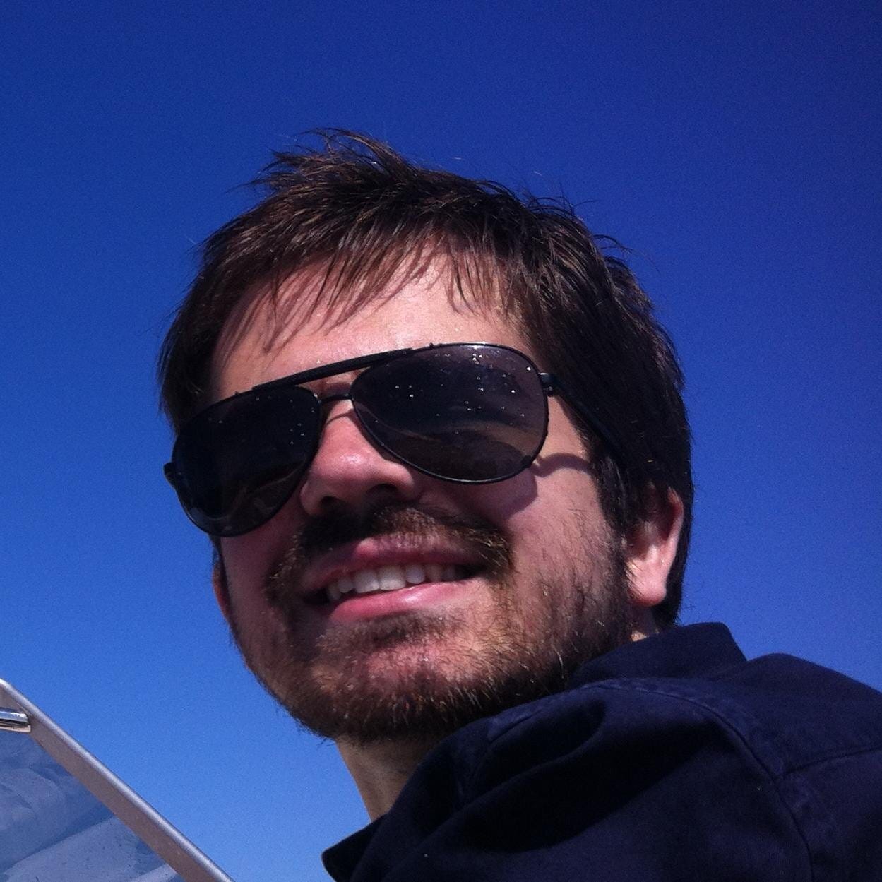 Mário Pereira – Medium