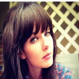 Alicia Riley – Medium