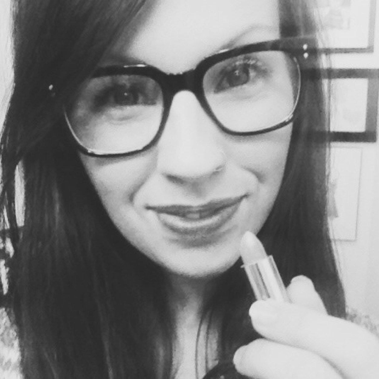 Tara Clapper – Medium