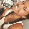 Laura Valbuena – Medium