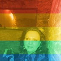 Renata Maria Braga Santos – Medium