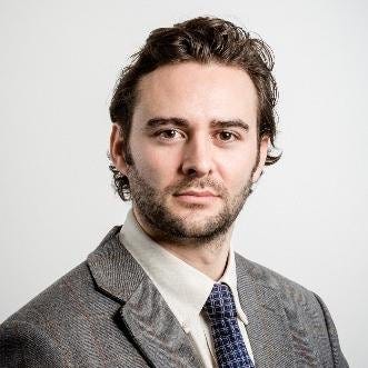 Simon Evill – Medium