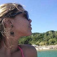 Danielle Vicente – Medium