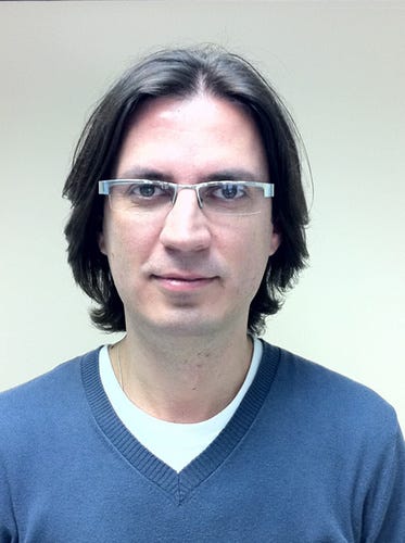 Kostas Giannakis – Medium