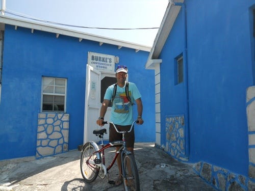 Alex Loer – Medium