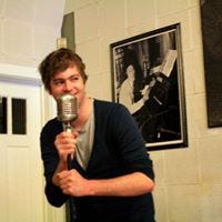 Mathias Vettiger – Medium