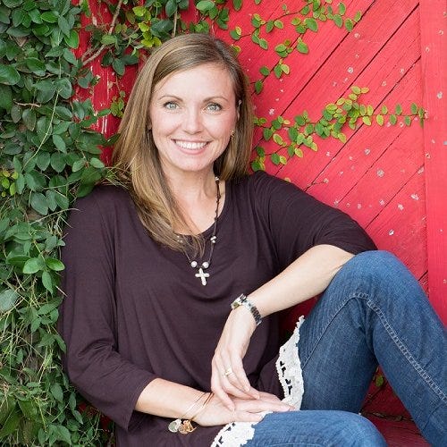 About – Angela Huggins – Medium