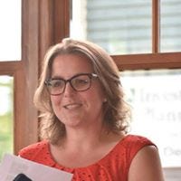 Sarah Dobec – Medium