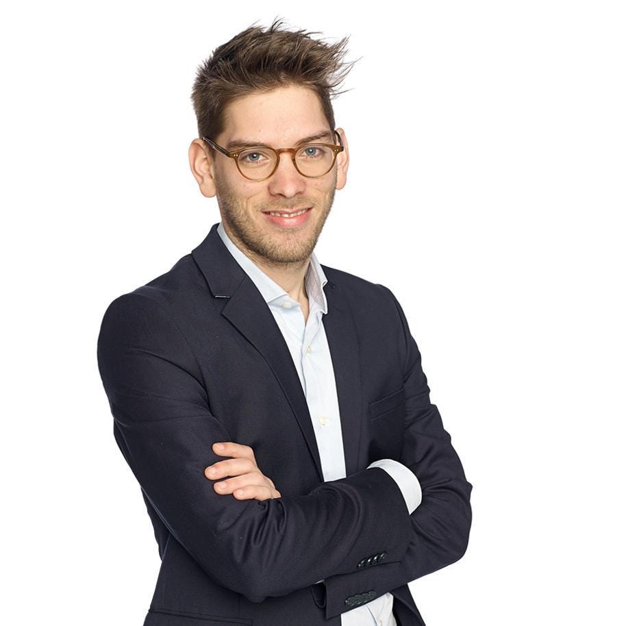 Joris Artois Medium Joris Artois Medium