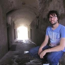 Andrew Jakubowicz – Medium