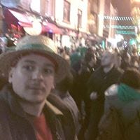 Leandro Carvalho – Medium