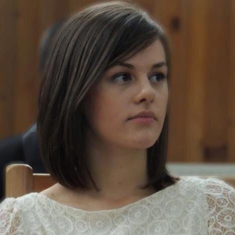 Alexandra Sirbu – Medium