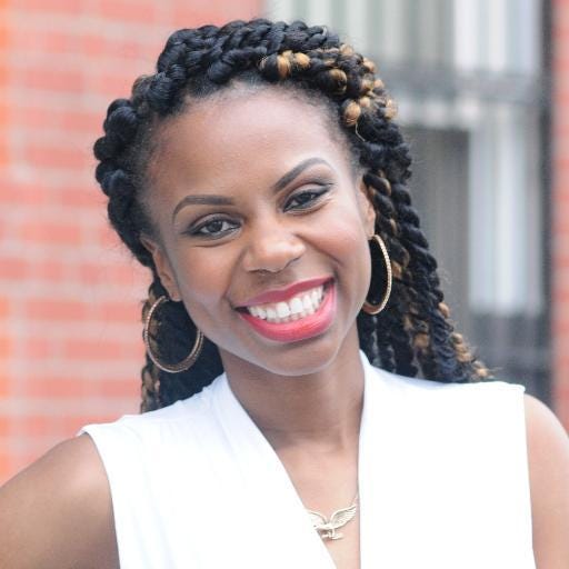 Mia Hall – Medium