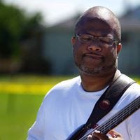 Tito Thomas – Medium