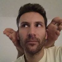 Daniel Victor – Medium