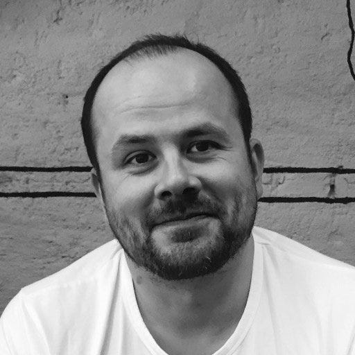 Frank Mortensen – Medium