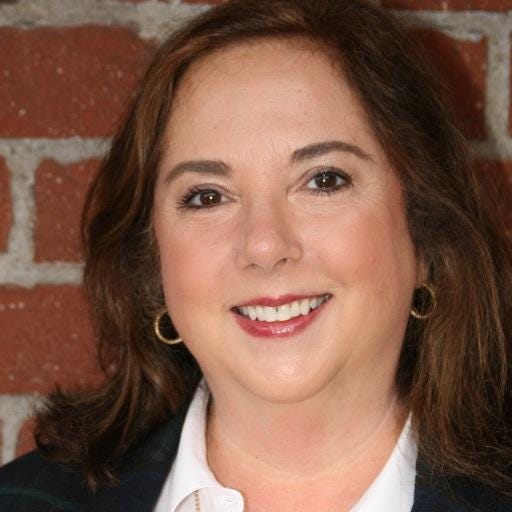 About – Lynne Gullo – Medium