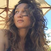Charmi Mavani Mandavia – Medium