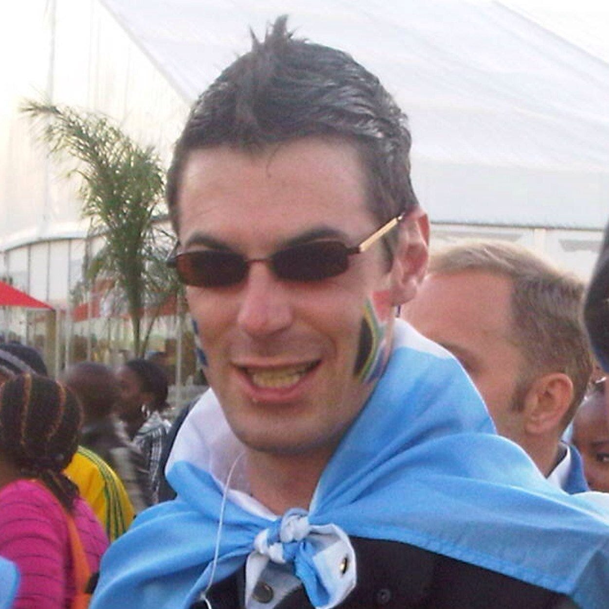 Ian Shak – Medium