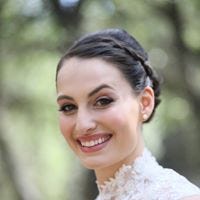 Sara London – Medium