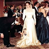 Corabel Shofner – Medium