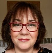 Claire Lindsay-McGrath – Medium