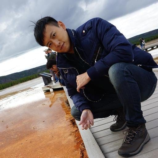 Liu Ming Wei – Medium