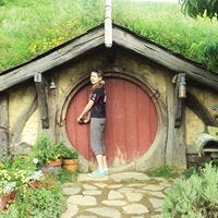 Claire Grainger – Medium