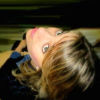 Sarah Mund – Medium