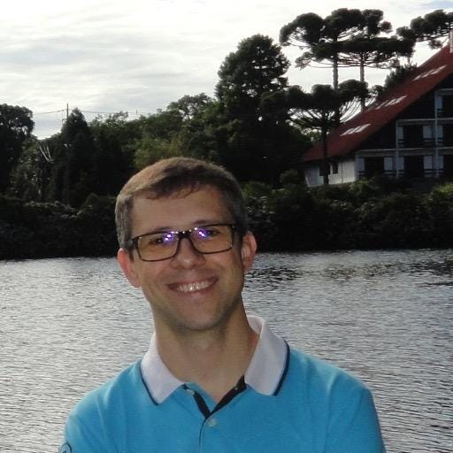 Rodrigo Machado – Medium