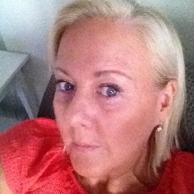 Michele Halpin – Medium