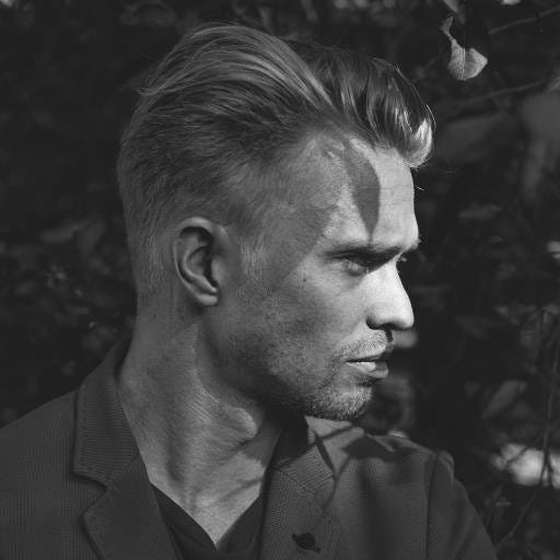 Thomas Hansen – Medium