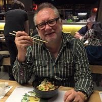 Robert Cragg – Medium