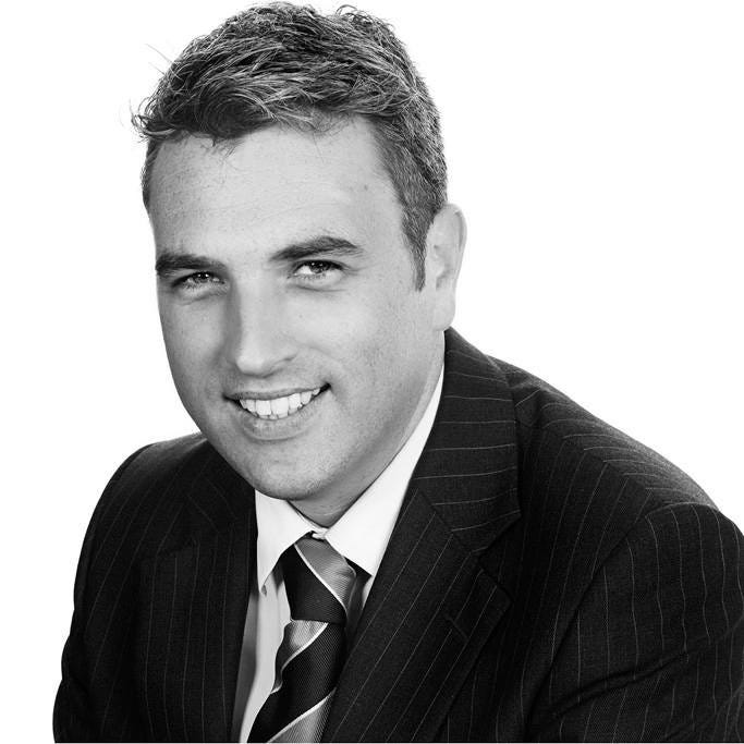 Neil McCormick – Medium