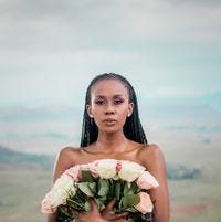 Kananelo Kiva Phakisi – Medium