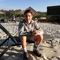 Luhandre Ludik – Medium