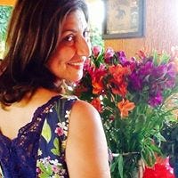 Elaine Duarte Martins Lan – Medium