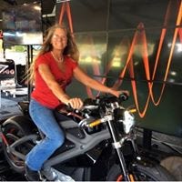 Robin Brown Floyd – Medium