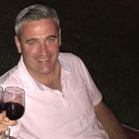 Jonathan Watson – Medium