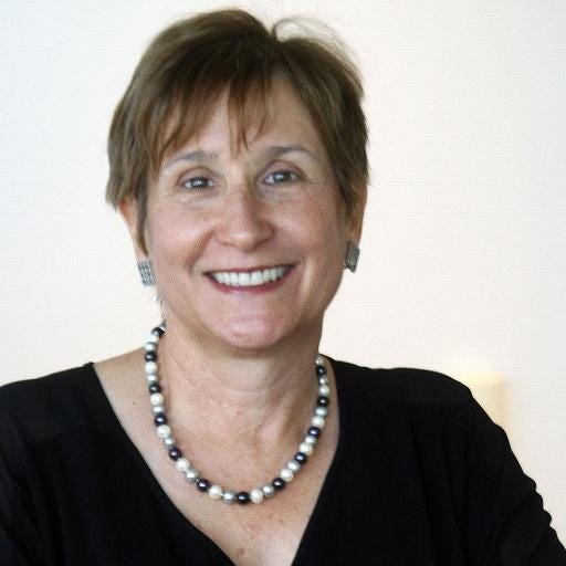 Cynthia Hammersley – Medium