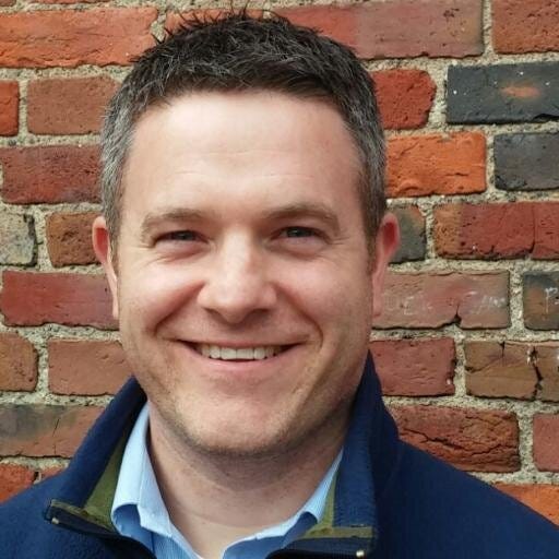 Mike Munroe – Medium