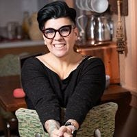 Jasmin Singer – Medium