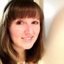 Holly Harrington 韓荷麗 – Medium