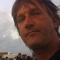 Joost van Tour – Medium
