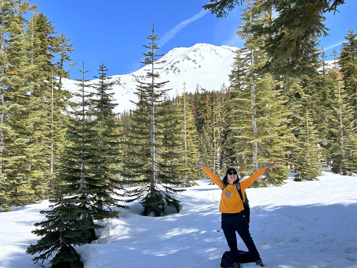 Lu Estrada Espinoza – Medium