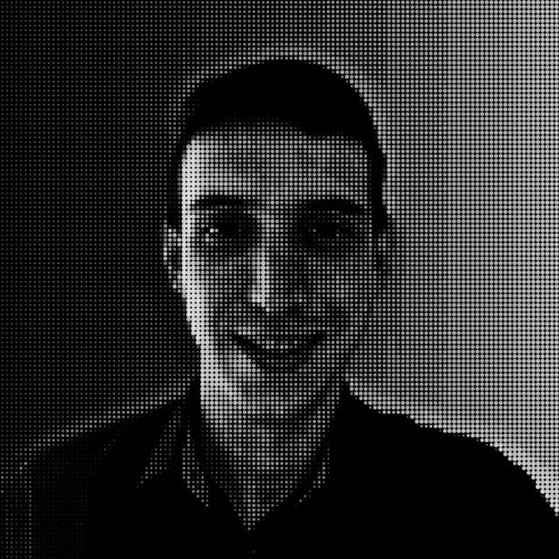 Vinicius Gomes Serrano Segálio – Medium