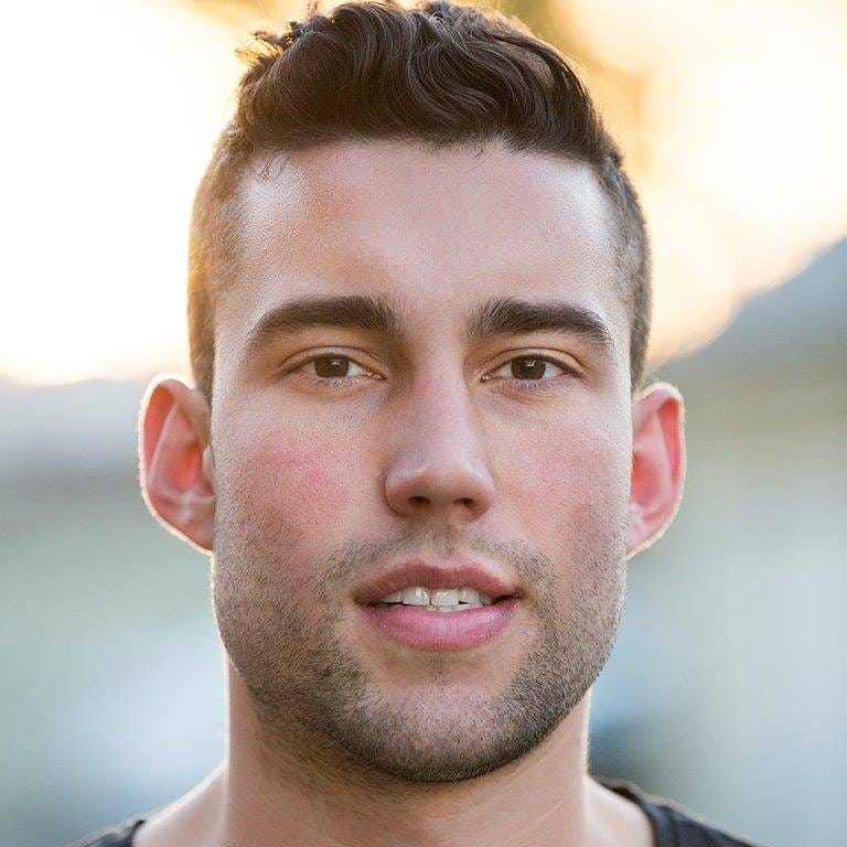 Chris Laux – Medium