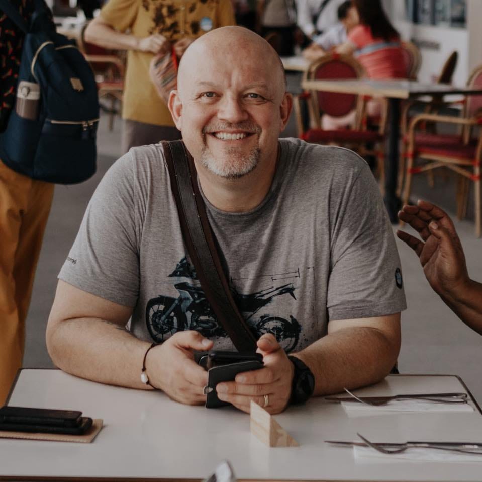 Jason Swan Clark – Medium