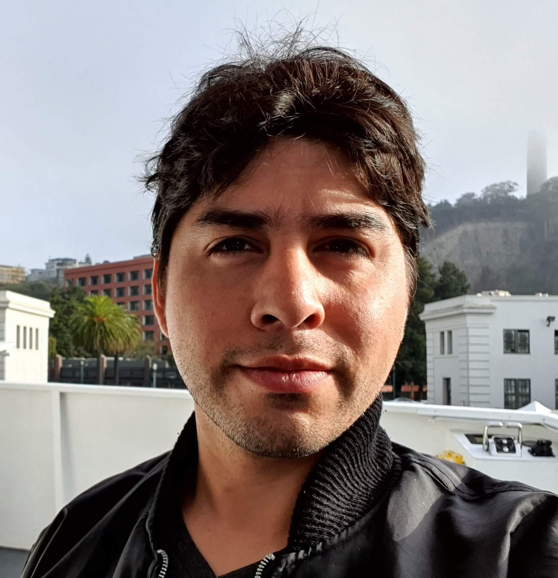 Leandro Almeida – Medium